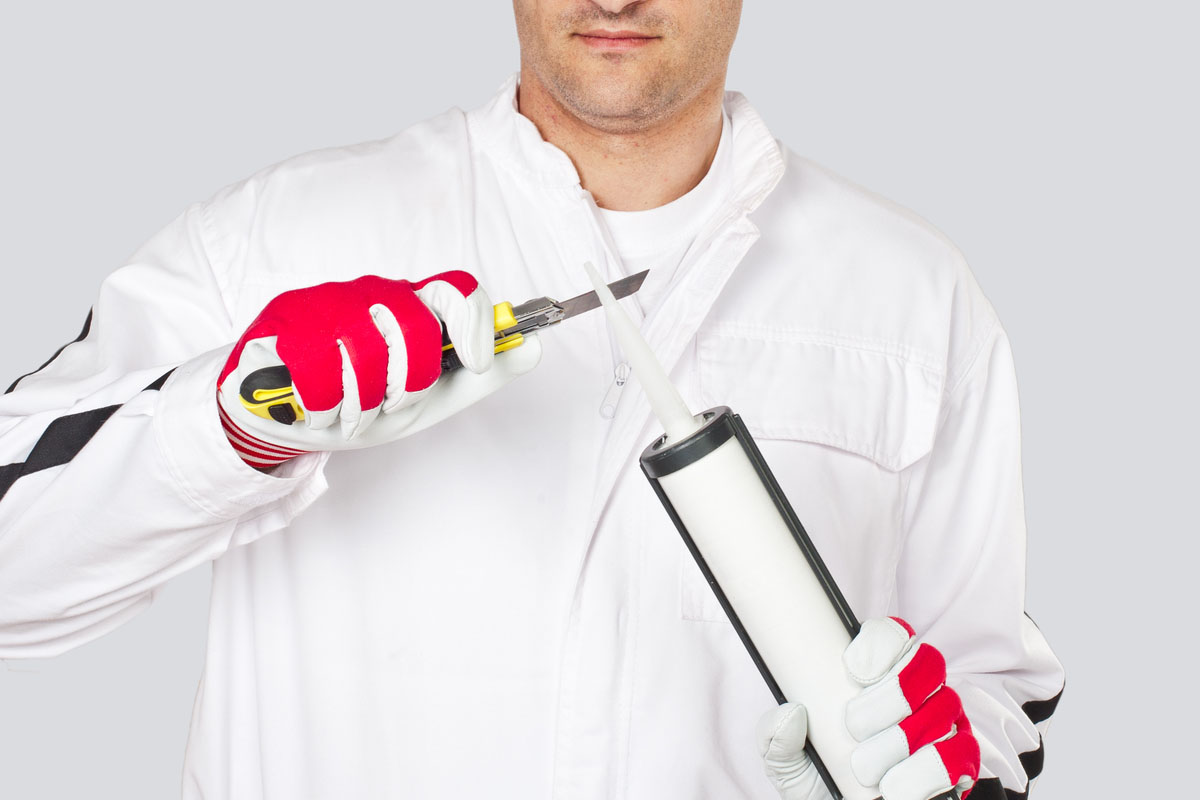 Caulking the Bathroom: 8 Dos and Don'ts to Remember - Bob Vila