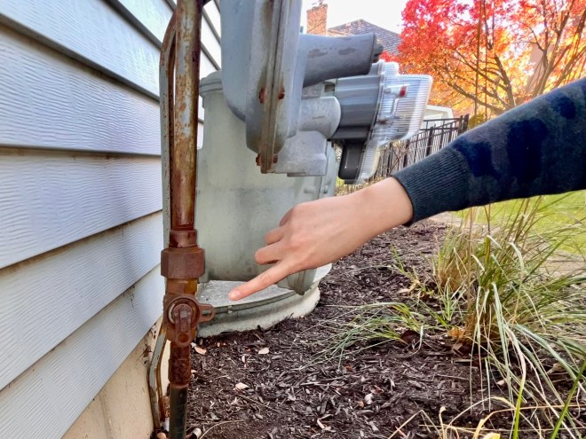 How to Shut Off Gas to Your House and Appliances - Bob Vila