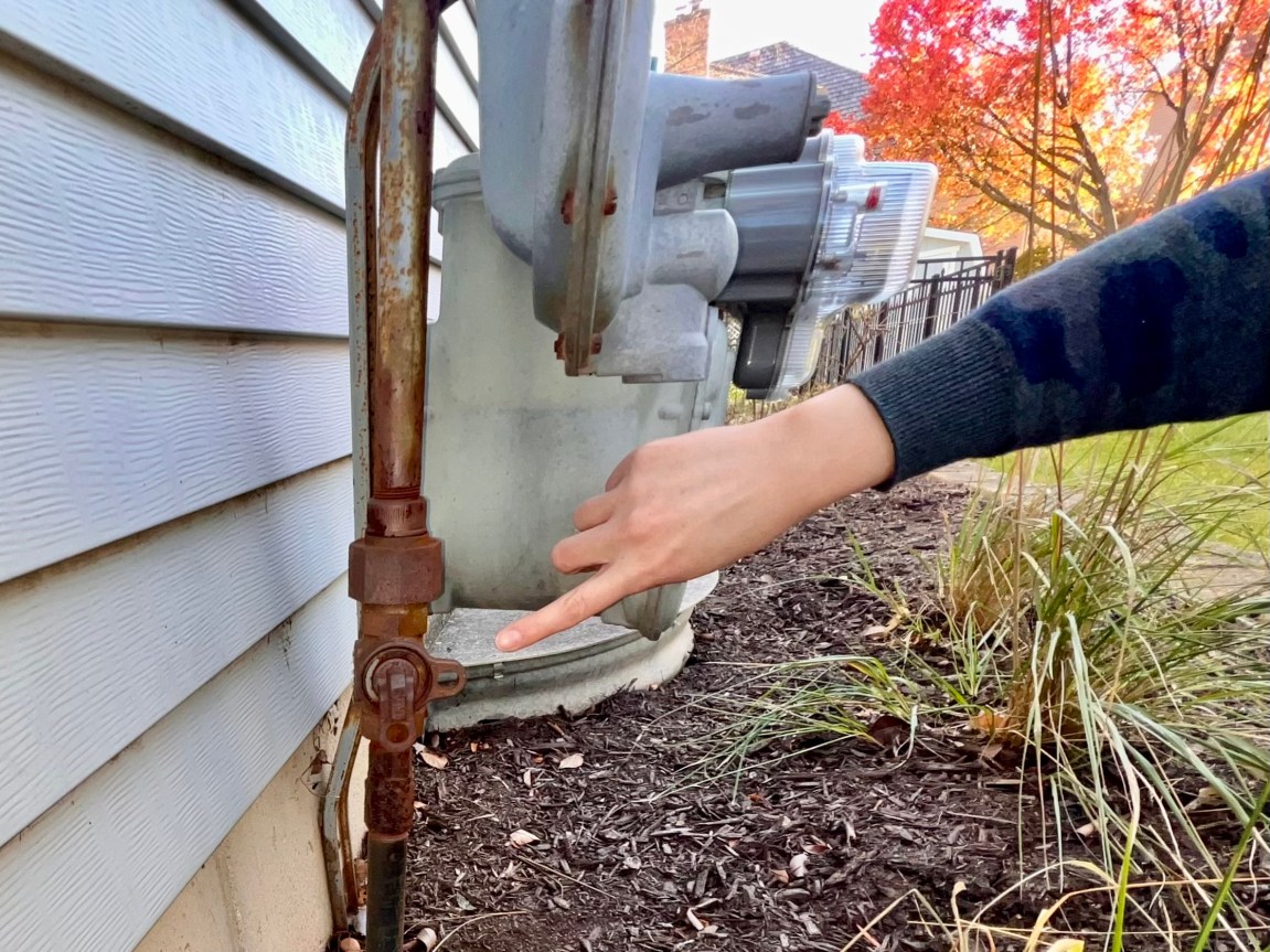 How to Shut Off Gas to Your House and Appliances - Bob Vila