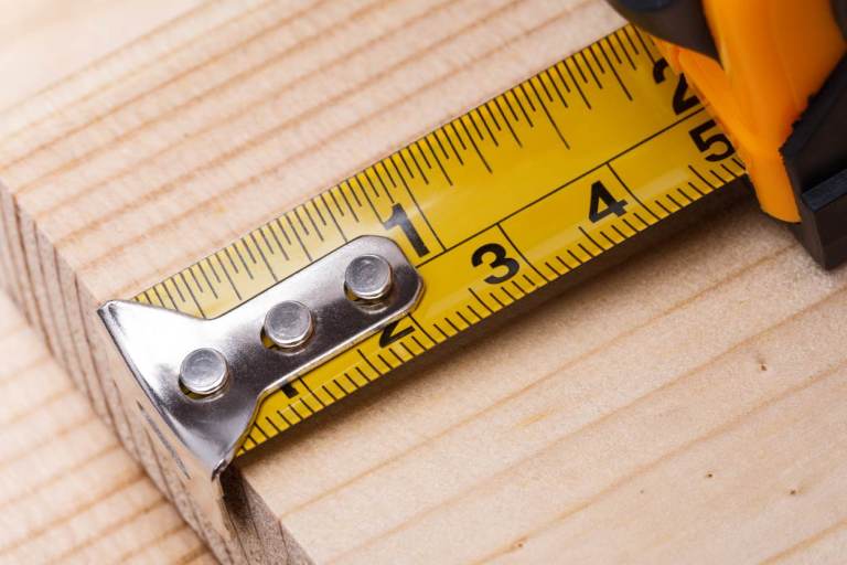 How to Use a Tape Measure (and Read Its Results) - Bob Vila
