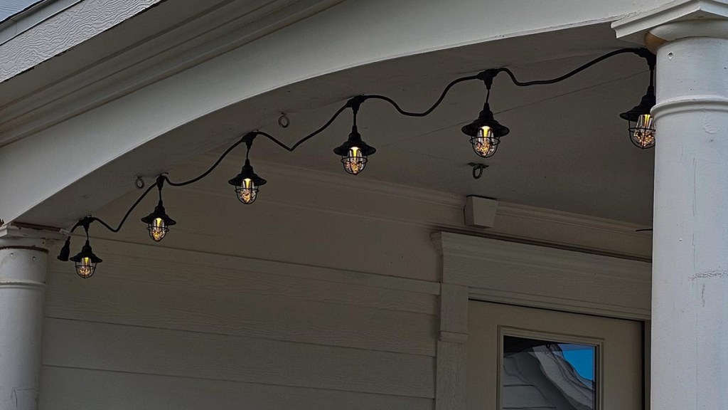 The 7 Best Outdoor String Lights - Tested by Bob Vila