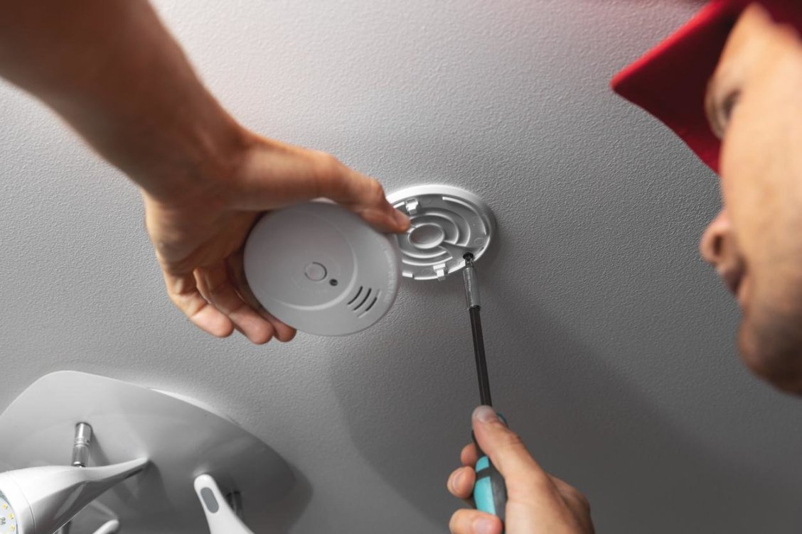 How to Install a Smoke Detector Unit at Home - Bob Vila