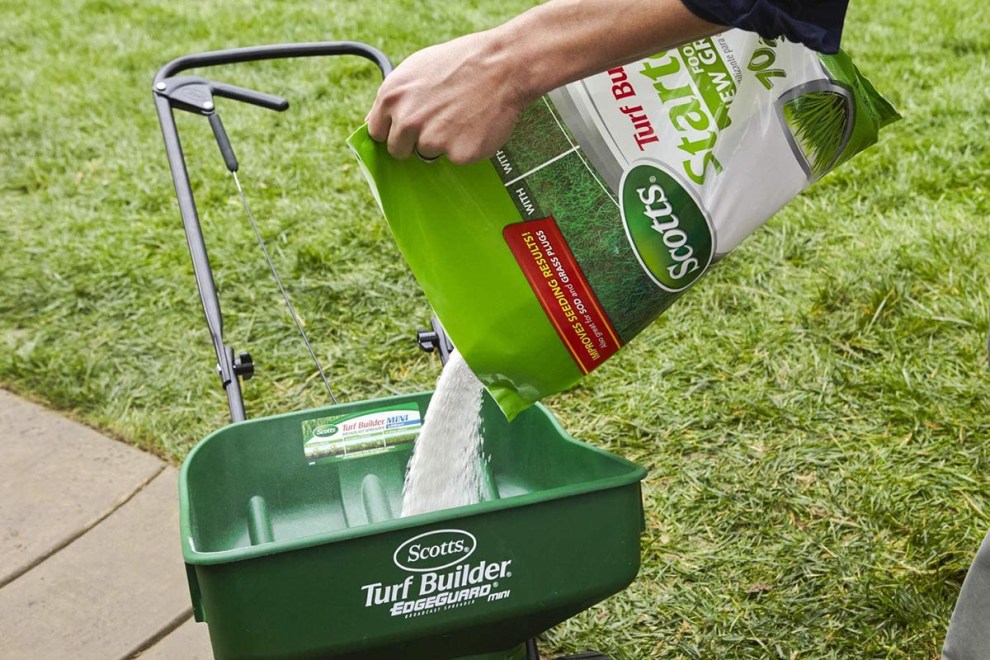 The Best Lawn Fertilizers You Can Get - Top Picks by Bob Vila