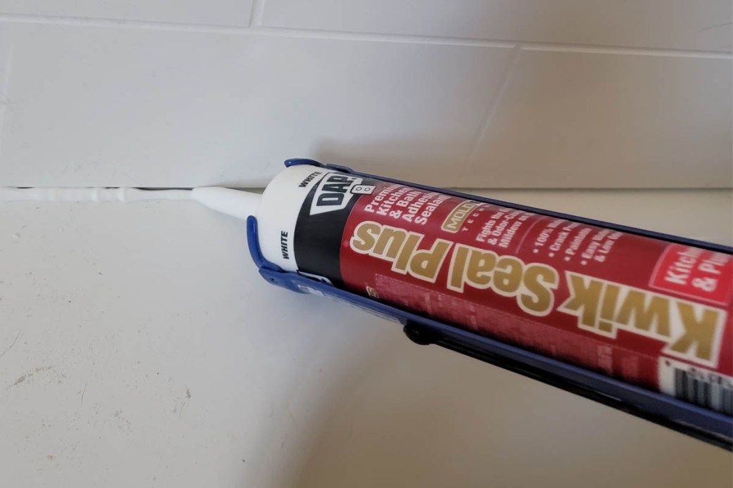 The Best Caulk for Showers and Tubs, According to Our Testing