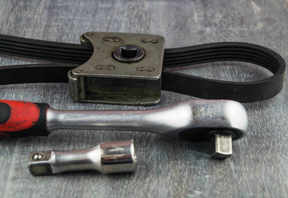 The Best Strap Wrench Options - Recommended by Bob Vila
