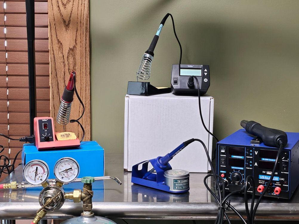 We Tested the Best Soldering Stations, See Our Favorite