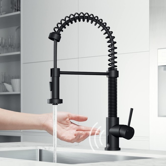 The Best Touchless Kitchen Faucets, Tested and Reviewed