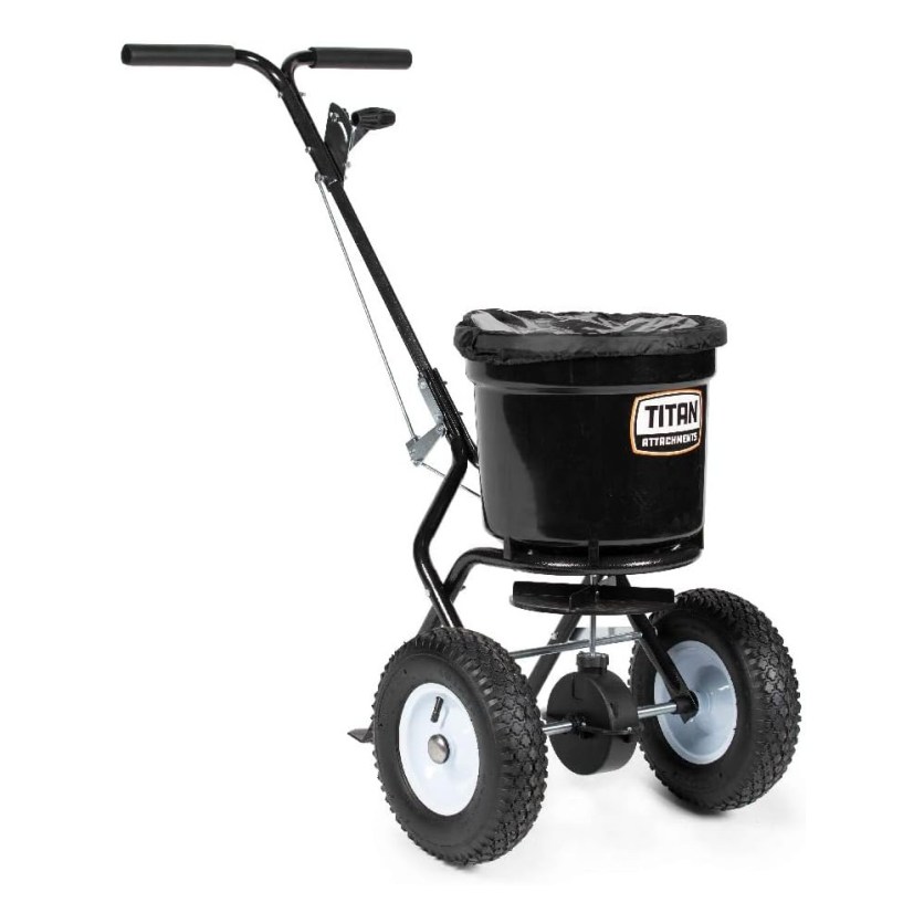 The Best Fertilizer Spreaders, According to Testing