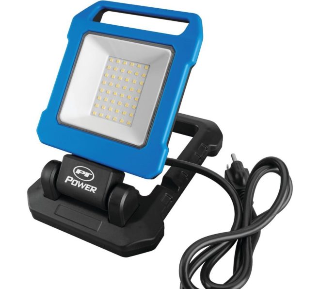 We Researched and Tested The Best Work Lights, See Our Picks