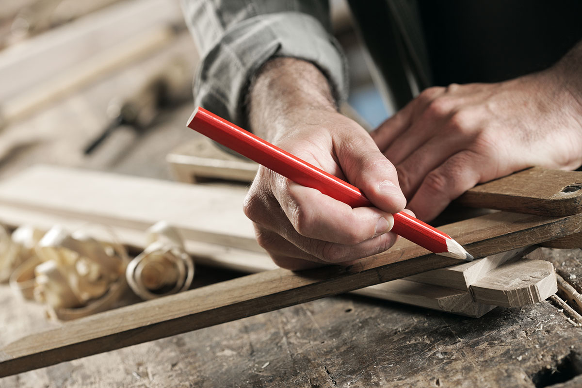 The Best Carpenter Pencil Options for DIYers and Pros - Bob Vila