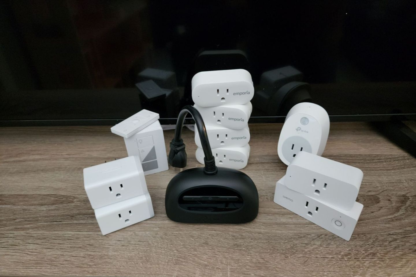 The Best Smart Plugs Tested - Picks from Bob Vila
