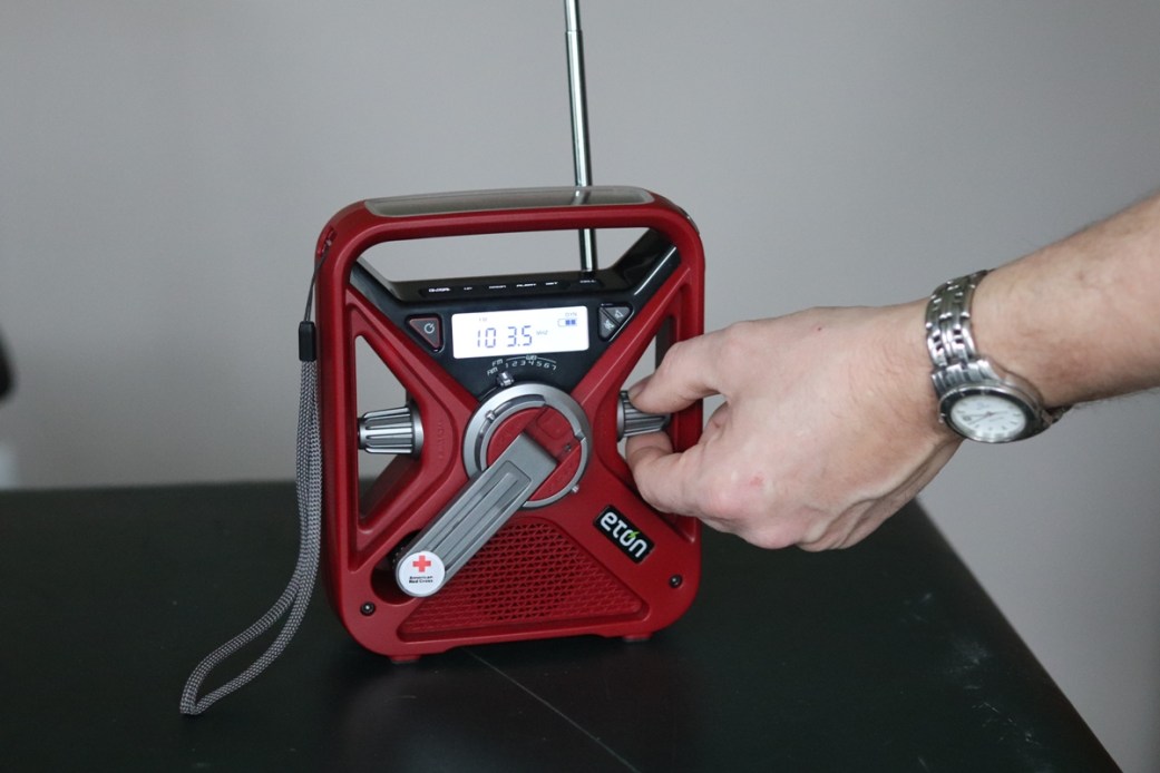 The Best Emergency Radios - Tested by Bob Vila