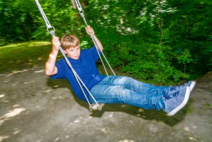 7 of the Best Tree Swings for the Backyard