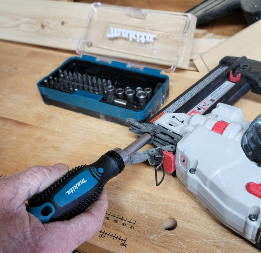 The Best Ratcheting Screwdrivers, Expert-Tested and Reviewed