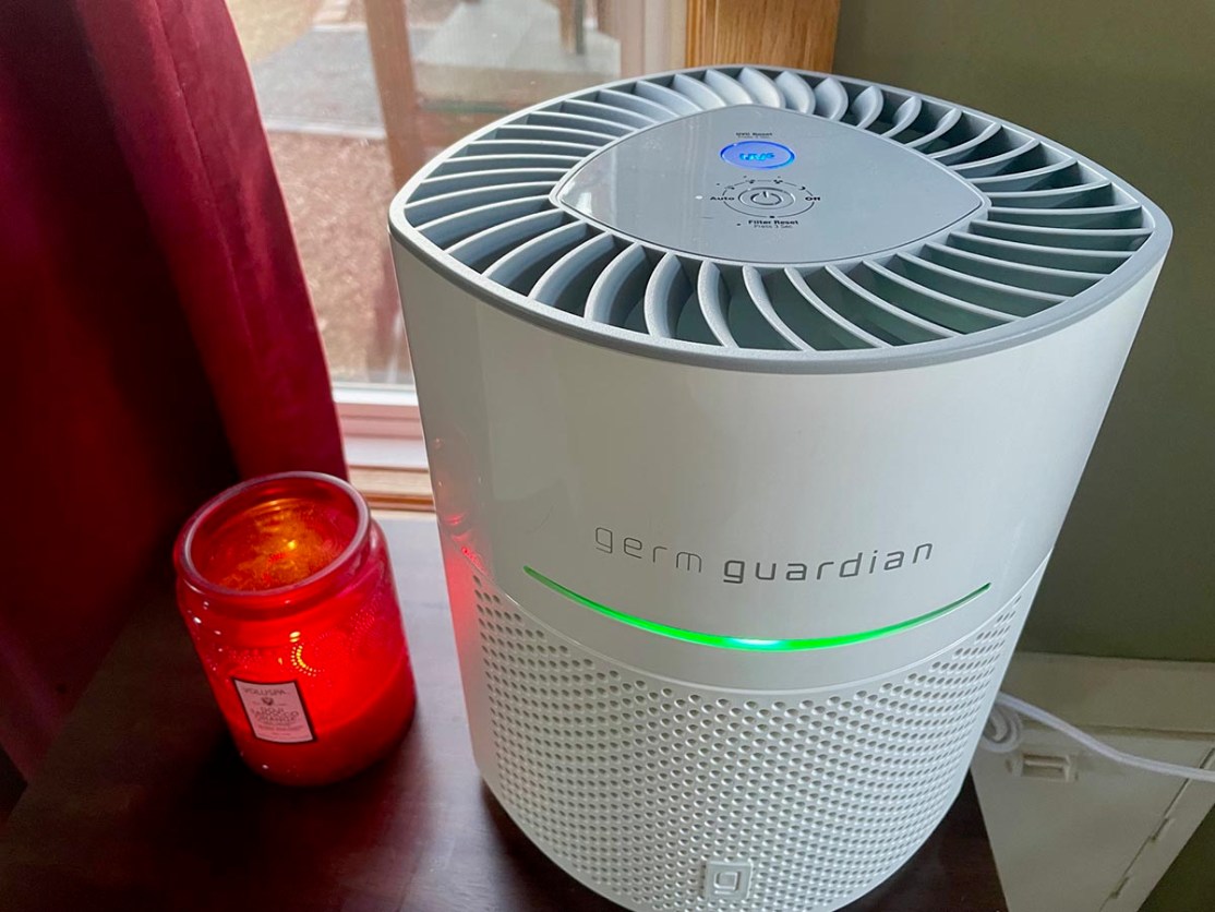 The Best Air Purifiers for Smoke - Tested by Bob Vila