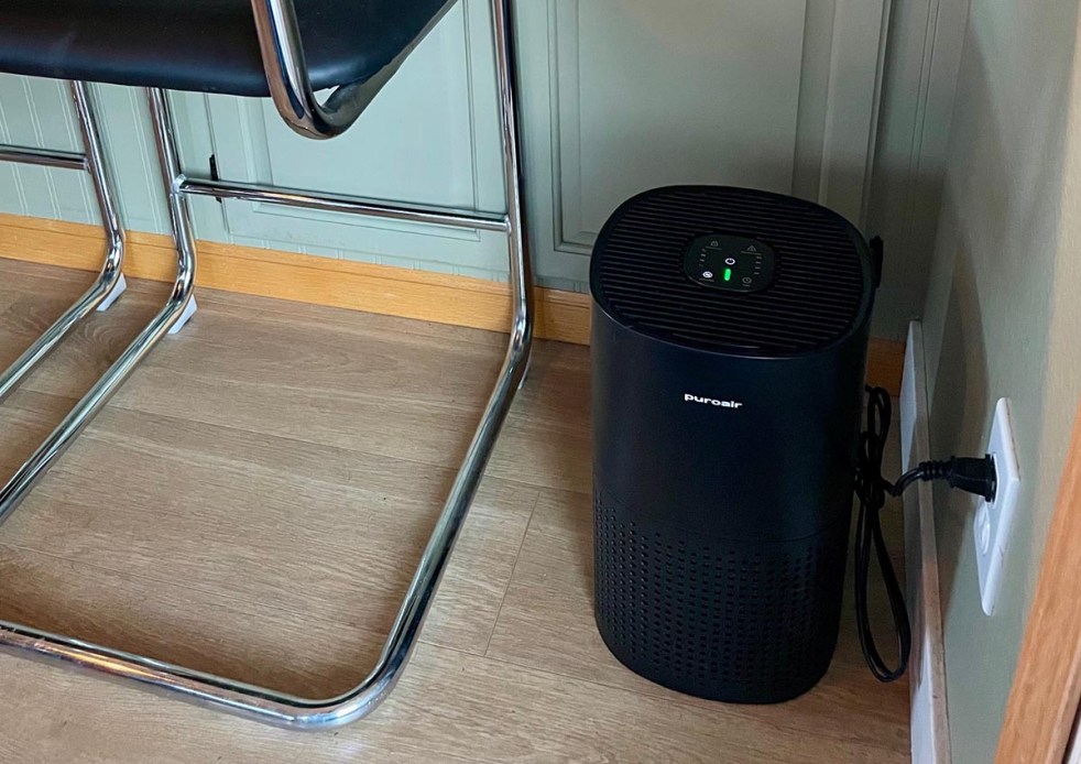 The Best Air Purifiers for Smoke - Tested by Bob Vila