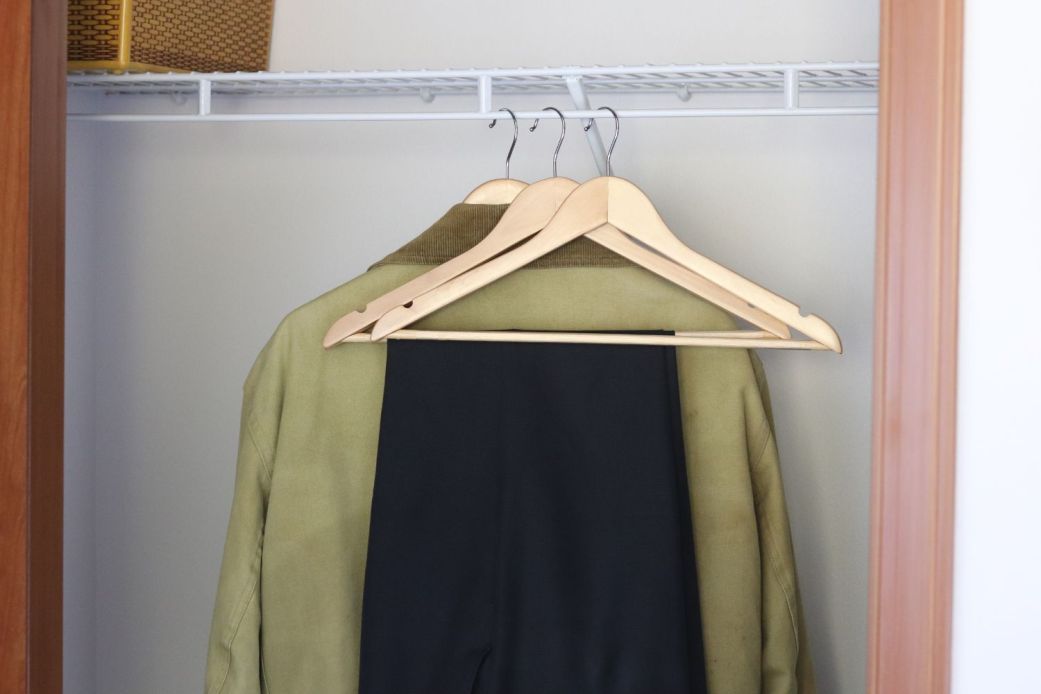 The Best Hangers - Tested by Bob Vila