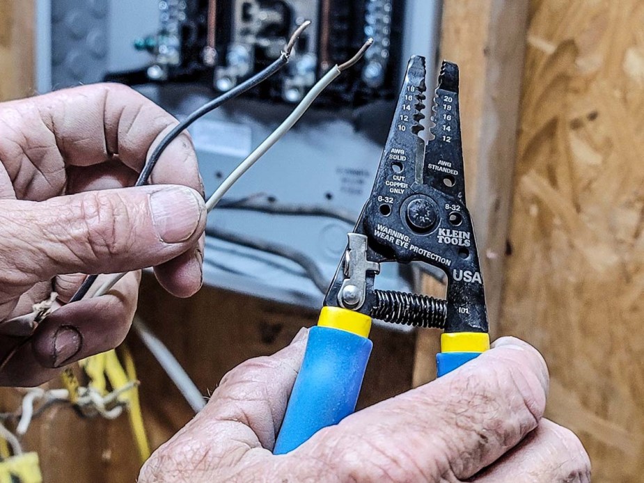The Best Wire Strippers - Tested by Bob Vila