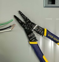 The Best Wire Strippers - Tested by Bob Vila