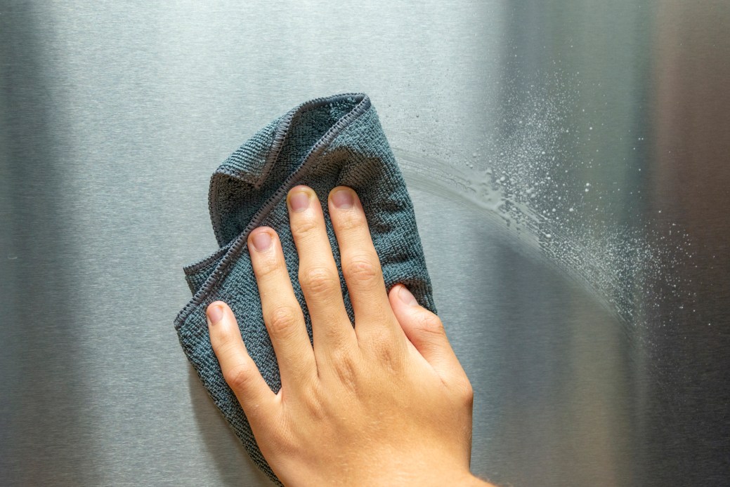 The Best Stainless Steel Cleaners - Tested by Bob Vila