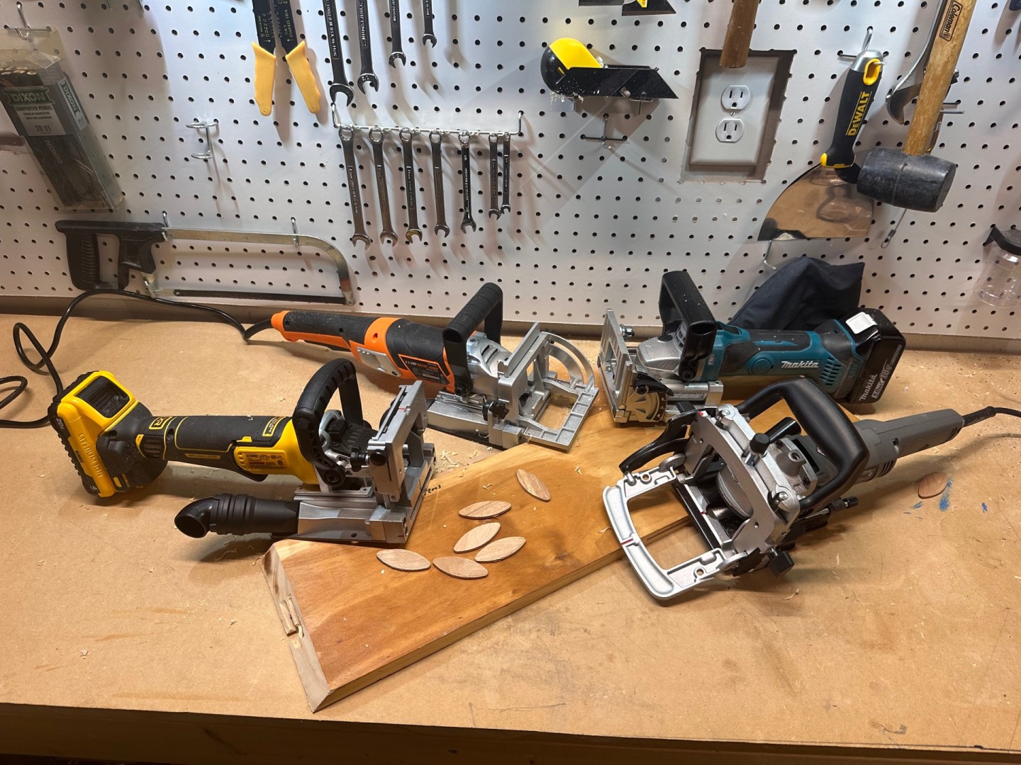 We Tested the Best Biscuit Joiners, See Our Results - Bob Vila