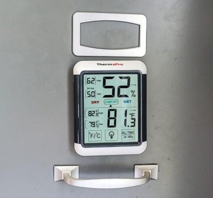 The Best Indoor Thermometers of 2025 - Tested by Bob Vila