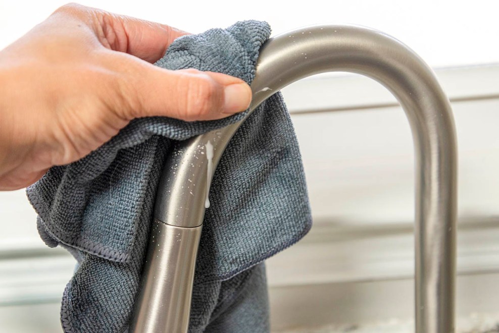 The Best Stainless Steel Cleaners - Tested by Bob Vila