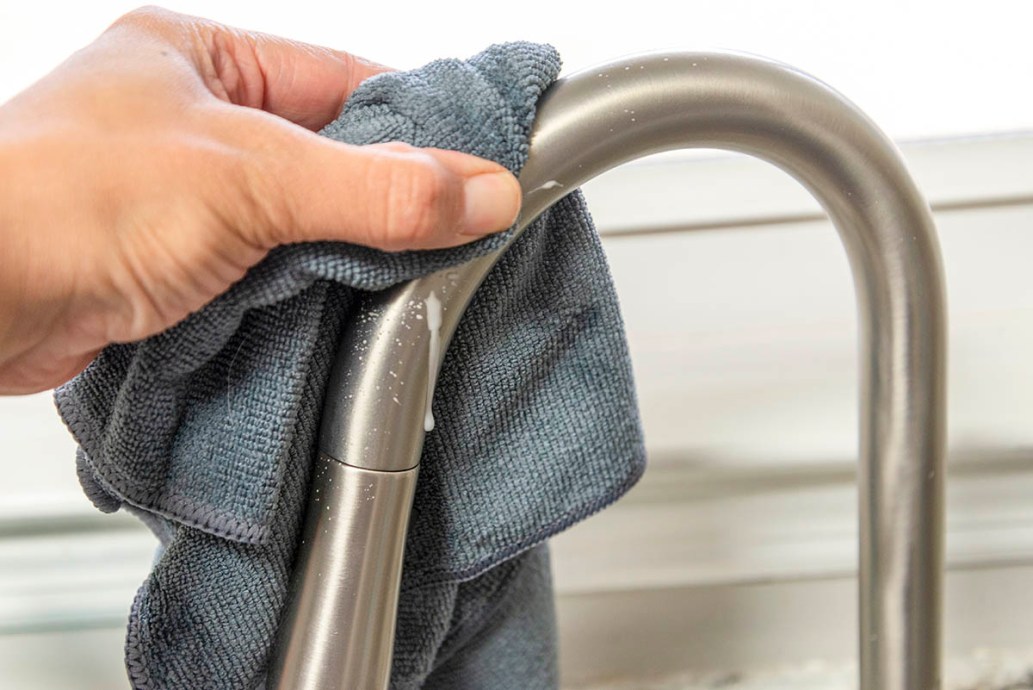 The Best Stainless Steel Cleaners - Tested by Bob Vila