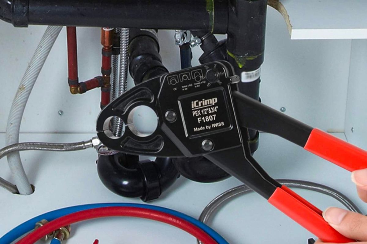 The Best PEX Crimp Tools of 2023 - Picks by Bob Vila