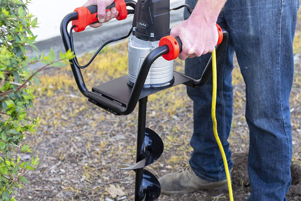 The Best Post Hole Diggers of 2023 - Top Picks from Bob Vila