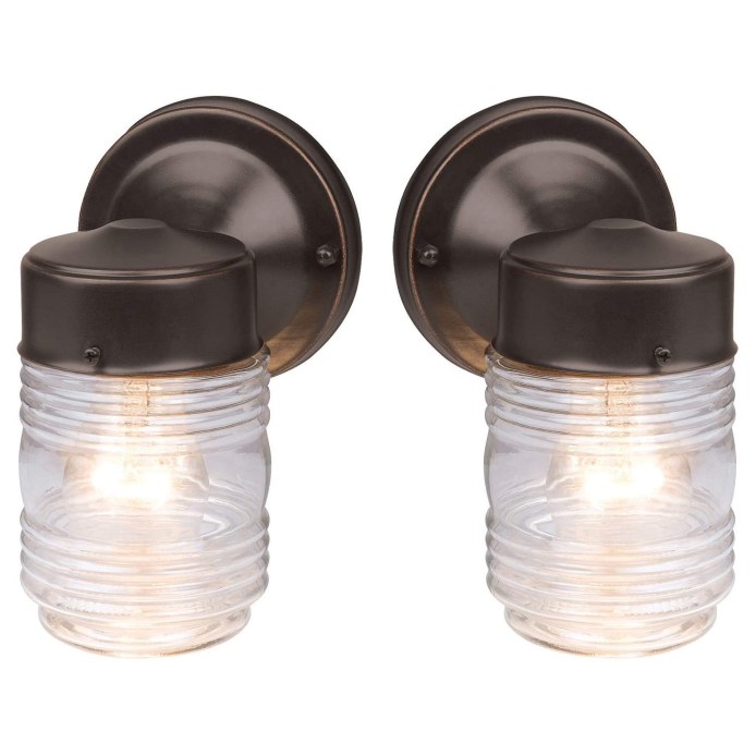 The Best Outdoor Wall Lights - Tested by Bob Vila