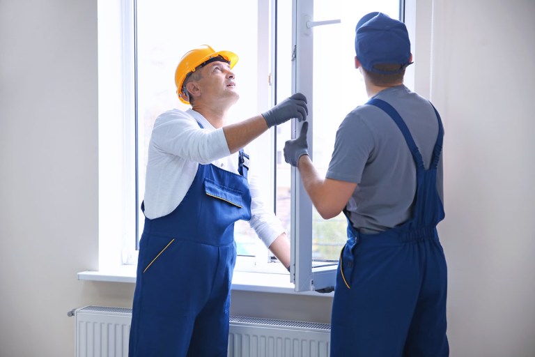How to Open a Stuck Window - What Would Bob Do? - Bob Vila