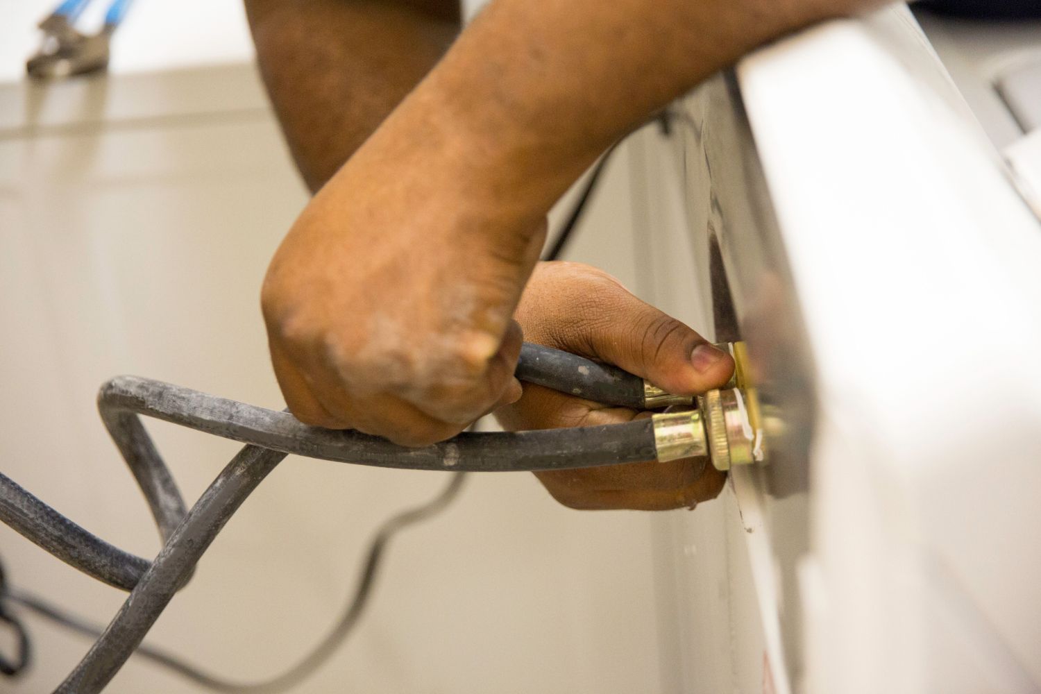 The Best Washing Machine Hoses - Bob Vila