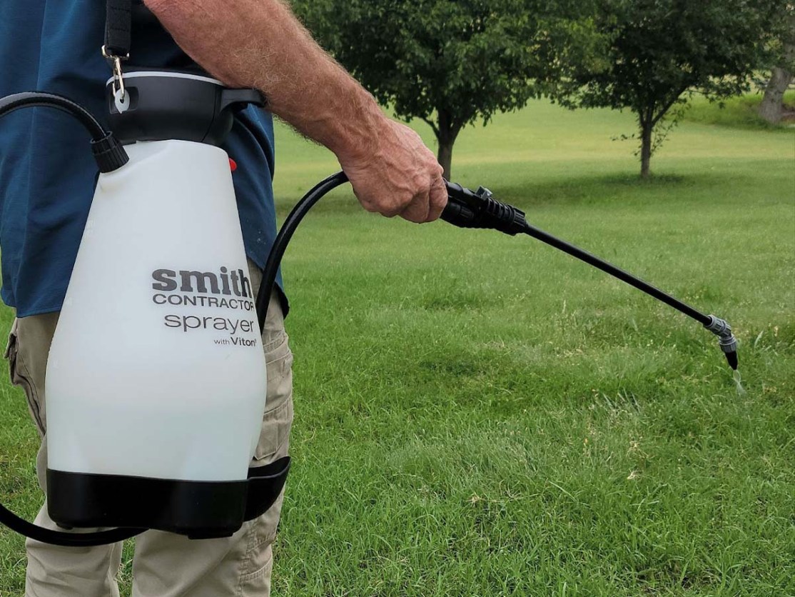The Best Pump Sprayers - Tested by Bob Vila