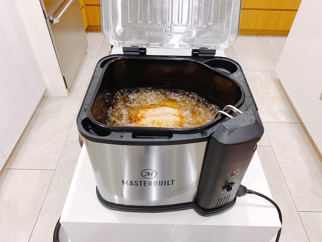 We Tested the Best Turkey Fryers, See Our Favorite