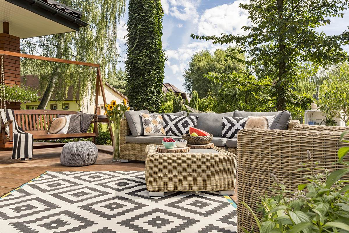 The Best Outdoor Furniture Brands for Your Patio - Bob Vila
