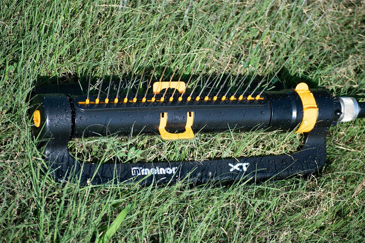 Melnor XT Turbo Oscillating Sprinkler Review - How Well Does It Work ...