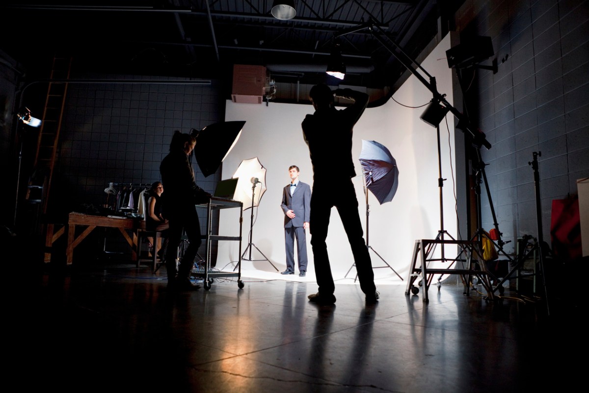 Lux vs. Lumens Learn the Lingo to Choose Your Next Lighting - Bob Vila