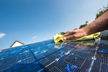 How to Clean Solar Panel and Maximize Solar Energy Production