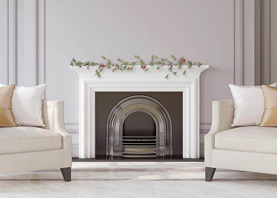 The Best Christmas Garlands - Picks from Bob Vila