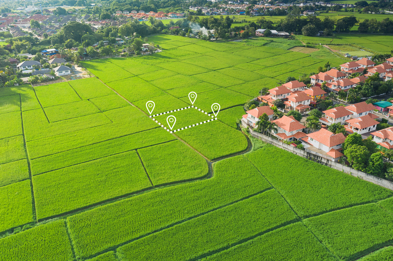 Building a House? Here's How to Find the Right Site — Bob Vila