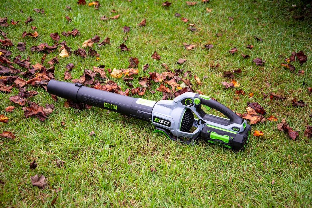 EGO Power+ Leaf Blower Review: Is It Powerful? - Tested by Bob Vila