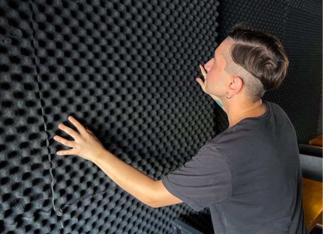 How to Soundproof an Apartment - Bob Vila