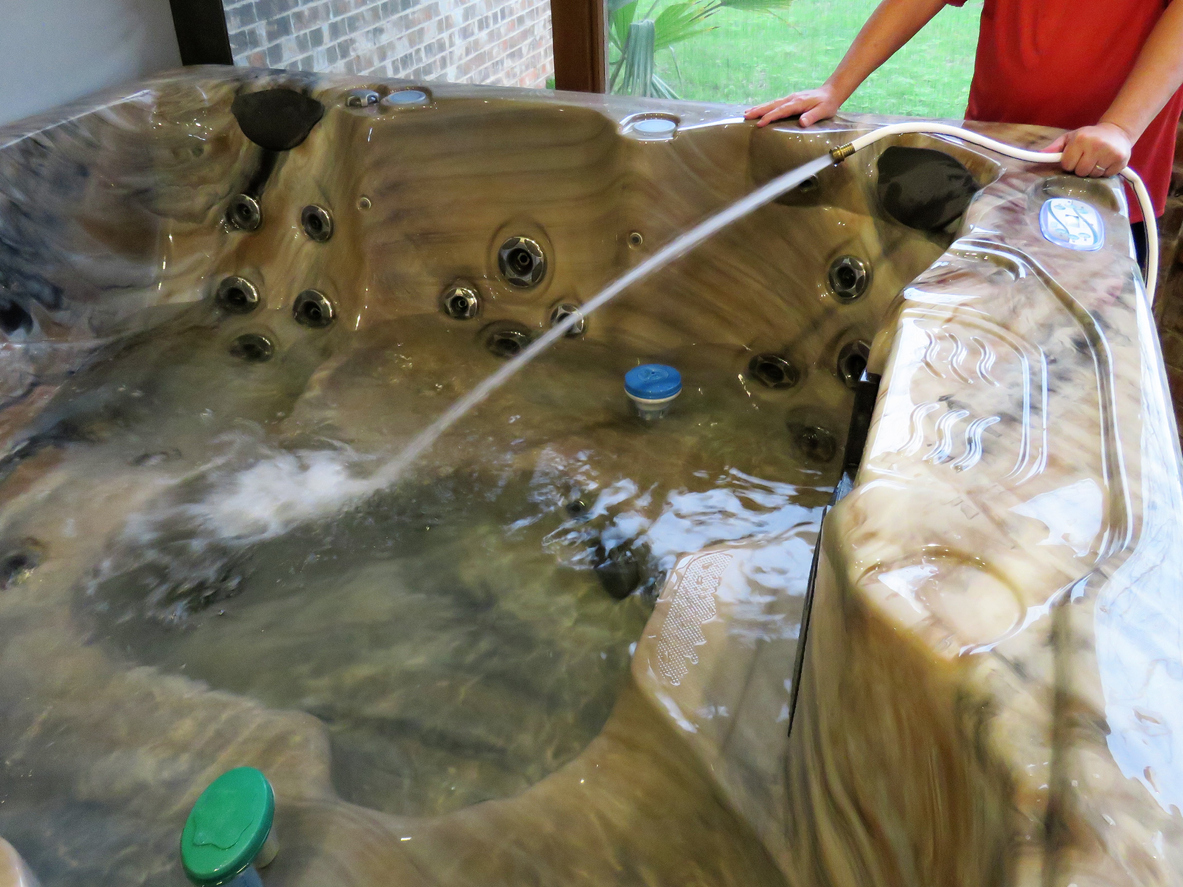 How to Move a Hot Tub in 5 Easy Steps - Bob Vila