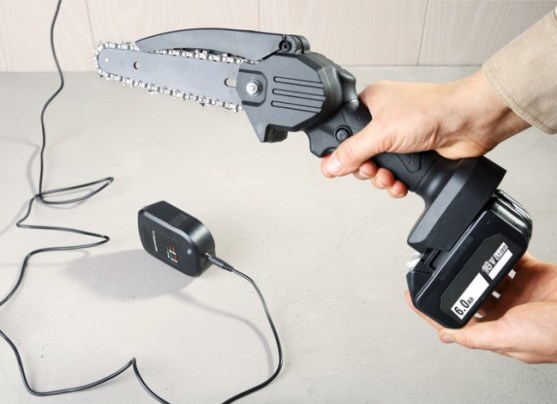 10 Mistakes That Are Killing Your Power Tool Batteries - Bob Vila