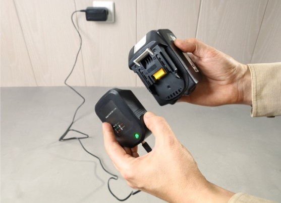 10 Mistakes That Are Killing Your Power Tool Batteries - Bob Vila