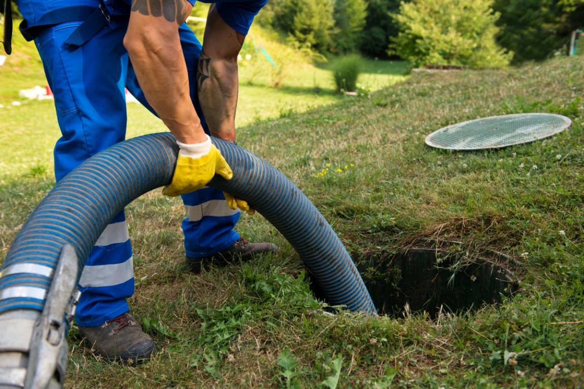 Can You Have a Garbage Disposal With a Septic Tank? - Bob Vila
