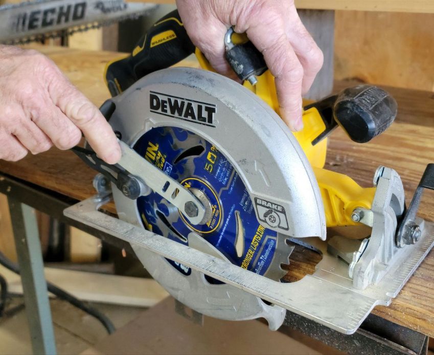 How to Change a Circular Saw Blade - Bob Vila