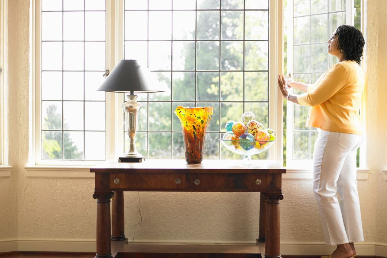 How Much Does a Bay Window Cost to Install? - Bob Vila