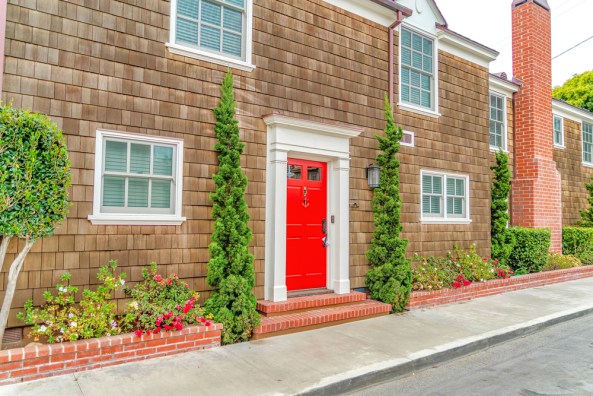 8 Ways to Drastically Improve Front Door Security